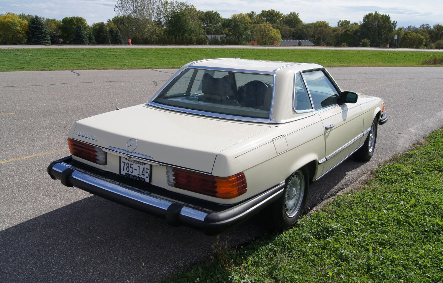 Mercedes-Benz SL (R107) 280 SL (185 Hp)